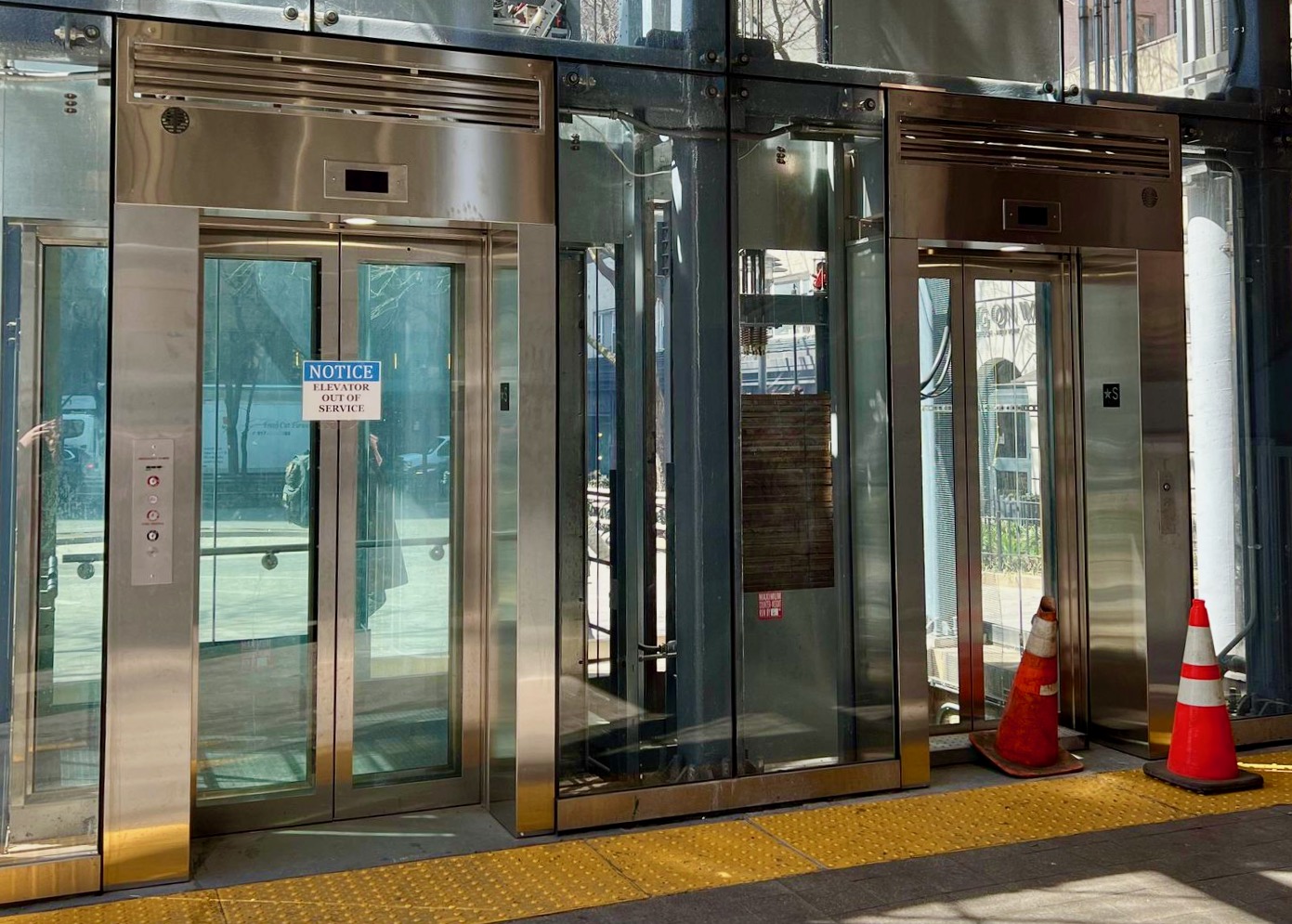 Update: The Tram Elevator Went Out, And RIOC Went Missing