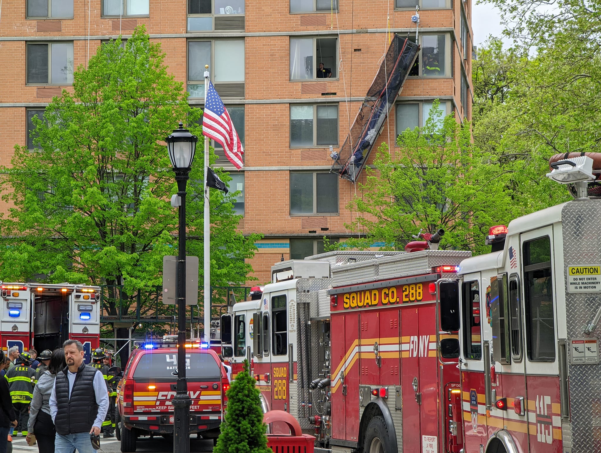 An inspection accident, but no injuries in scaffold collapse